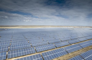Apple invests $850M in California solar farm, expands use of renewable ...