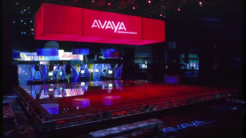Avaya's new stackable switches can conduct electricity to connected ...