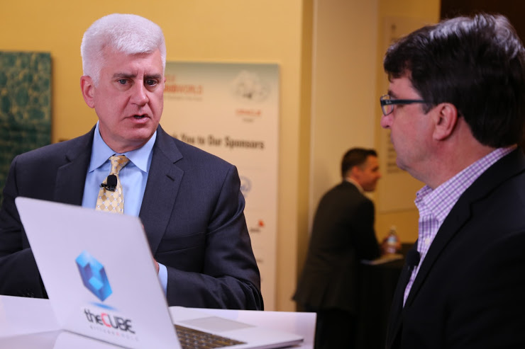Oracle Cloud Machine To The Rescue Can Oracle Solve The Federal It Budget Crunch Cloudworld