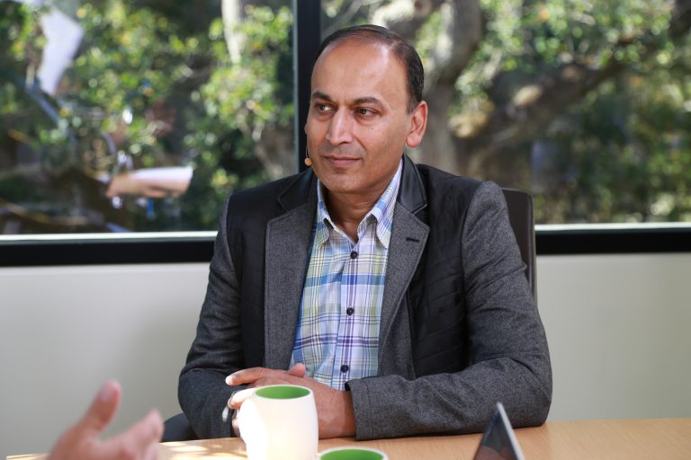 Poshmark founder shares lessons in scaling startup too fast - SiliconANGLE