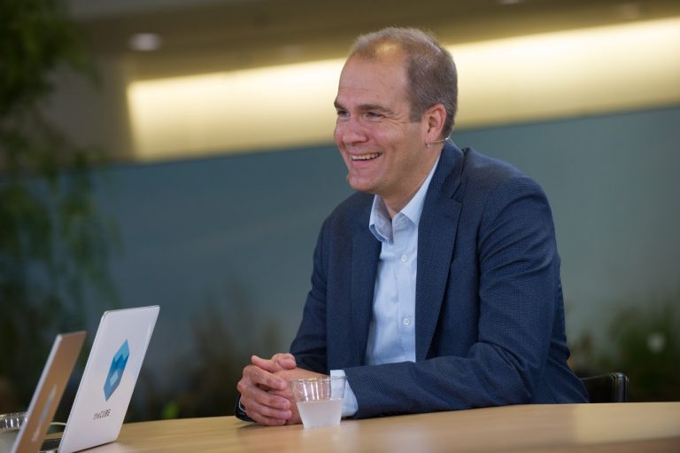 Q&A: VMware’s delicately balanced partnership with AWS brings ...