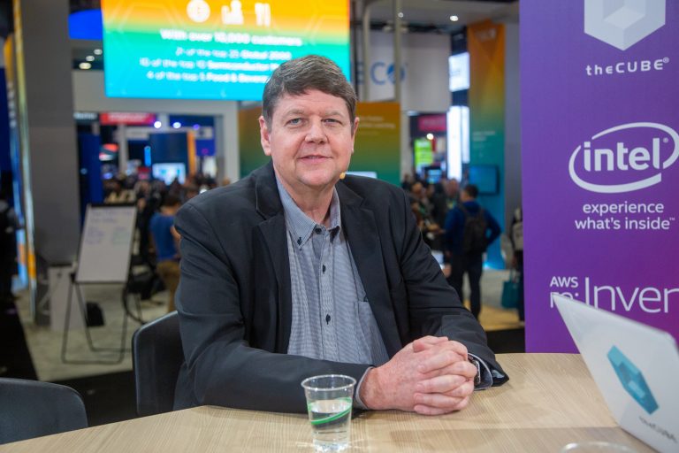 With Braket, AWS drives quantum computing to solve enterprise problems ...