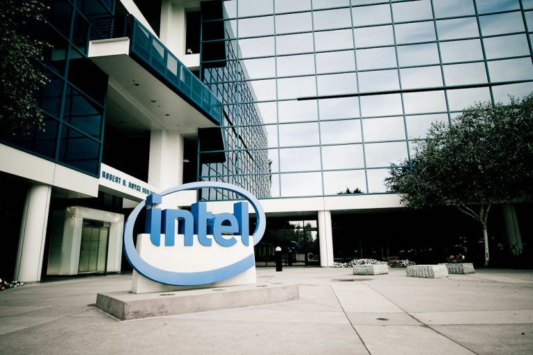 Intel launches new chips to boost AI performance at the edge - SiliconANGLE