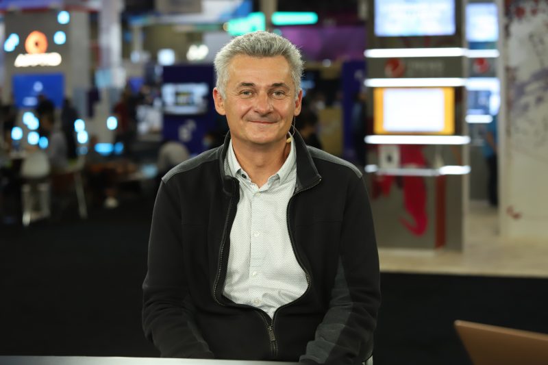 Snowflake will stay in the cloud and avoid a benchmark war with ...