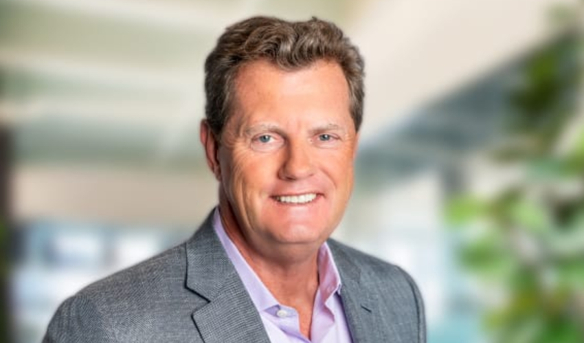 Snowflake brightens Wall Street gloom with blowout quarter - SiliconANGLE