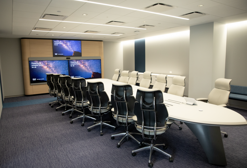 Cisco rethinks office space design to optimize for hybrid work ...