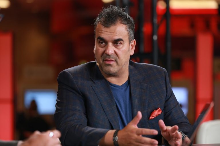 Lightweight agents help CrowdStrike process 7 trillion events per week ...