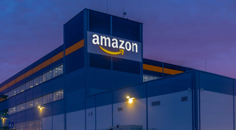 The freeze deepens: Amazon and Apple pause hiring, Lyft and Stripe lay ...