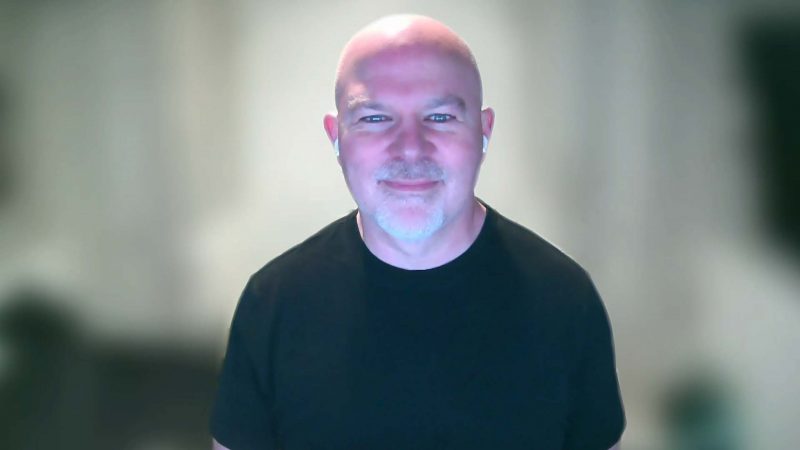 From help desks to chatbots: Walmart's journey towards efficiency and ...