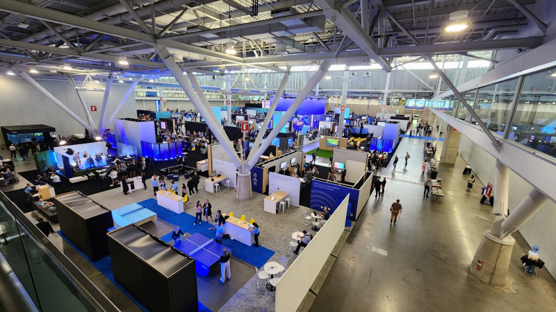 IBM, hybrid cloud and an AI middleware stregegy - SiliconANGLE