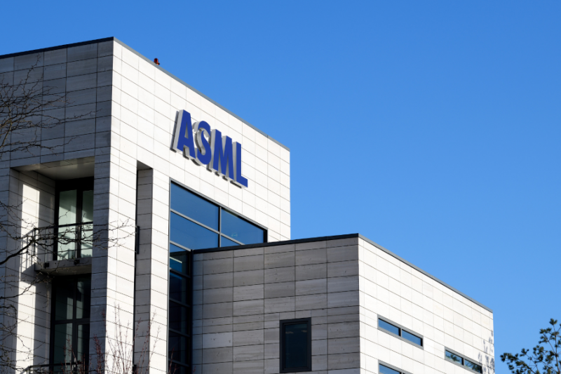 Chip gear provider ASML shares drop 11% on cautious 2026 growth outlook - SiliconANGLE