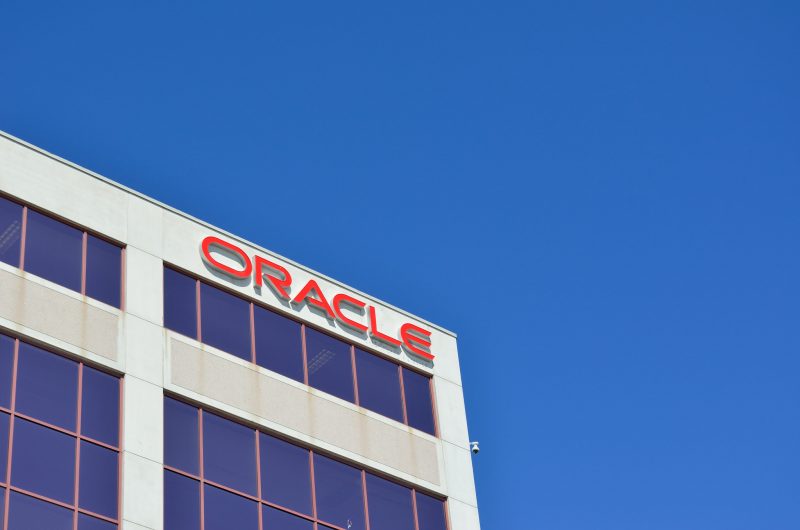 Oracle adds AI capabilities to core database and launches a lakehouse ...
