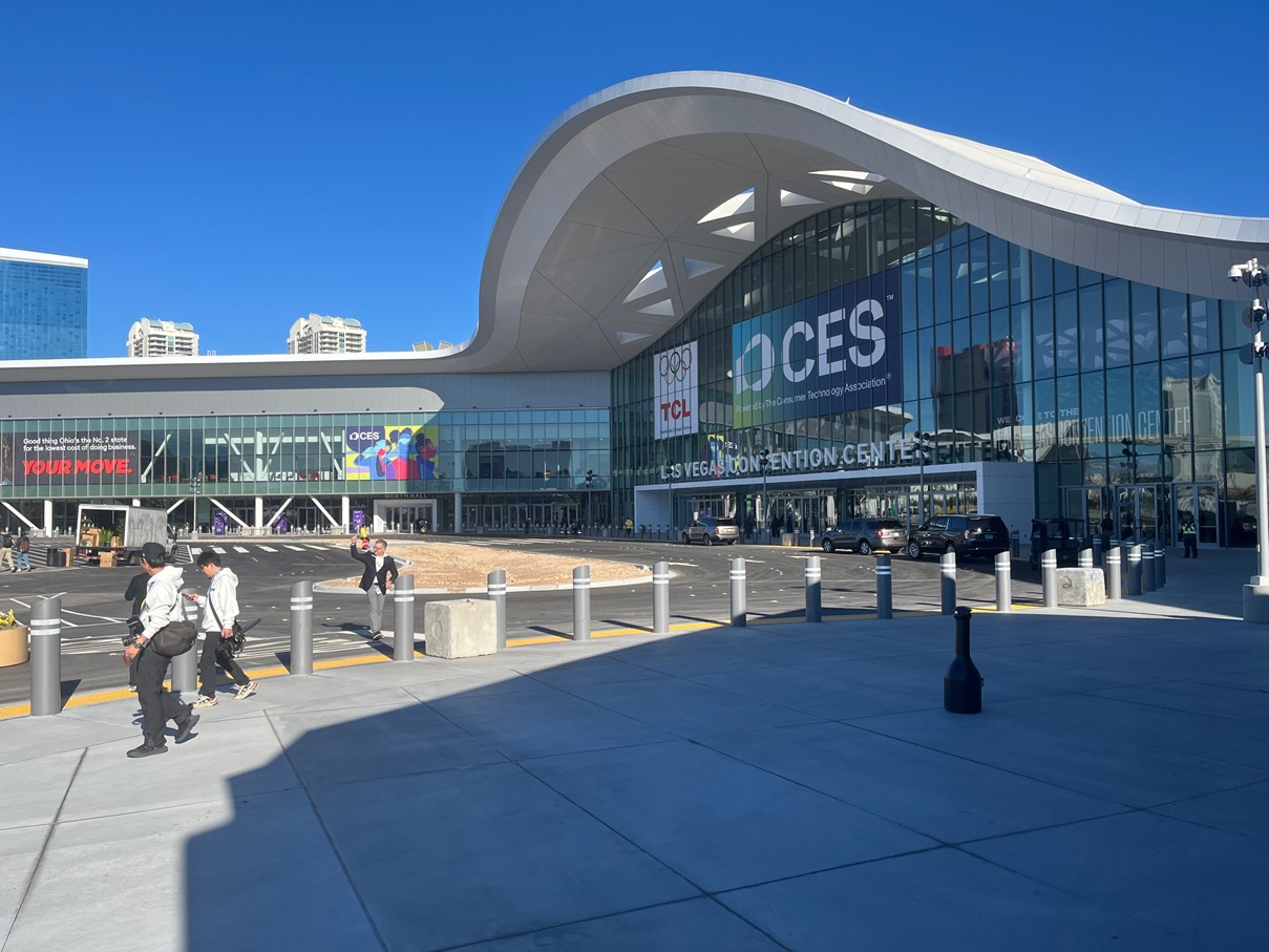 AI gets physical: Nvidia’s self-driving platform captures consumer ...